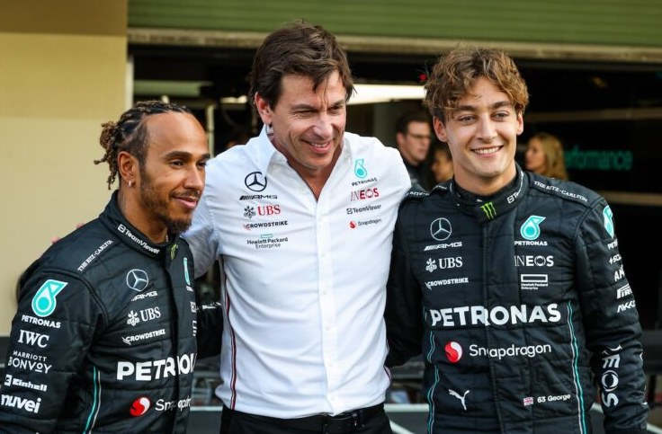 Toto Wolff Continúa como Jefe de Mercedes F1 Hasta 2026 – La Tripleta